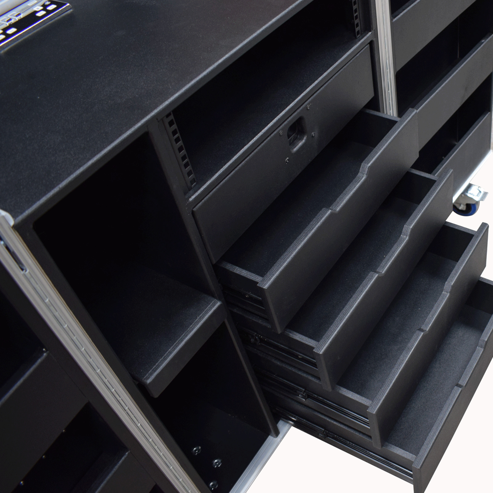 5 Drawer Backline Tool Flightcase With 3u Rack Space And Power