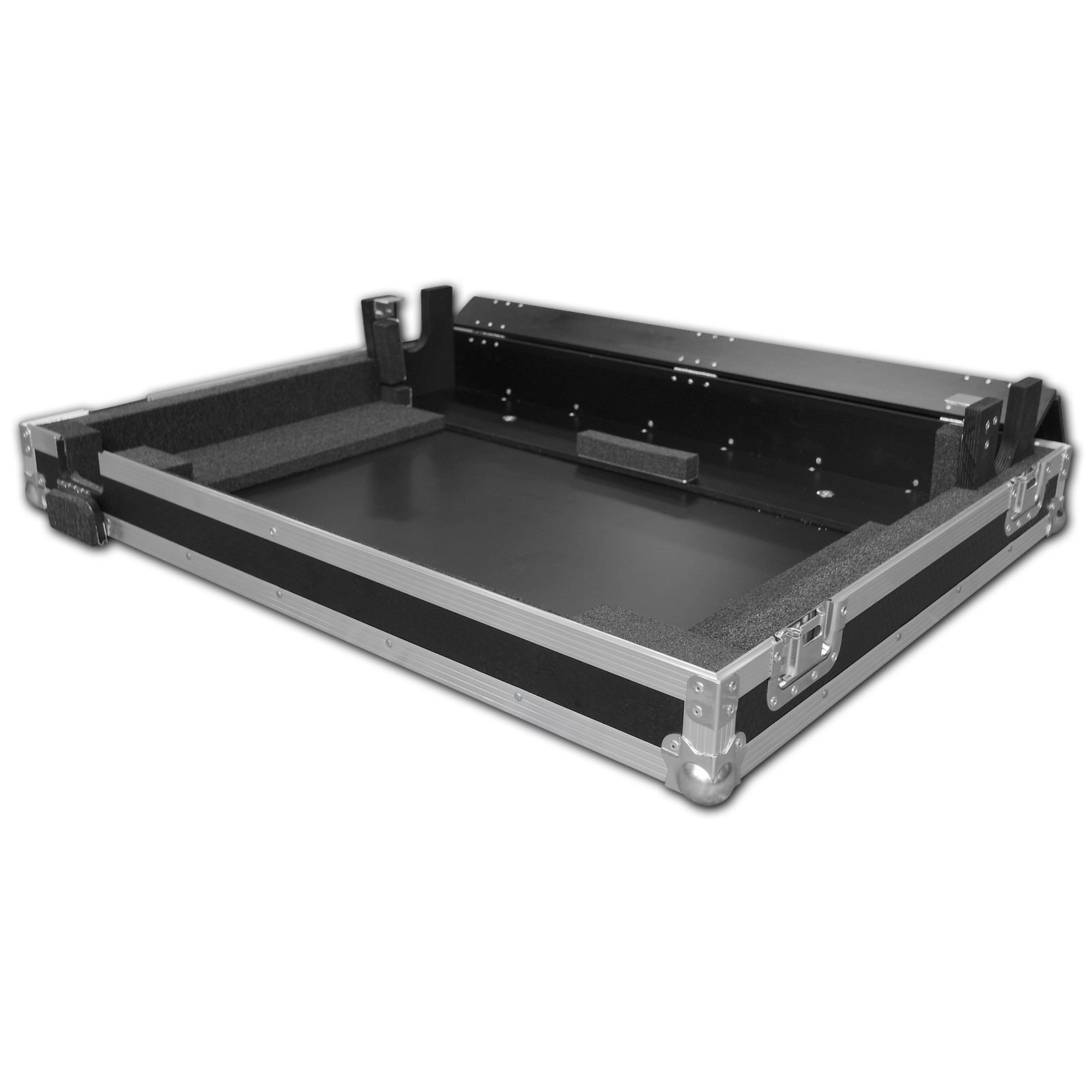 Soundcraft Si Performer 3 Mixing Desk Flight Case